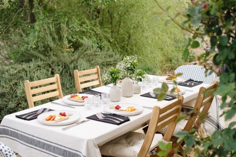 How to Throw an Intimate Dinner Party at Home • Sunday Table